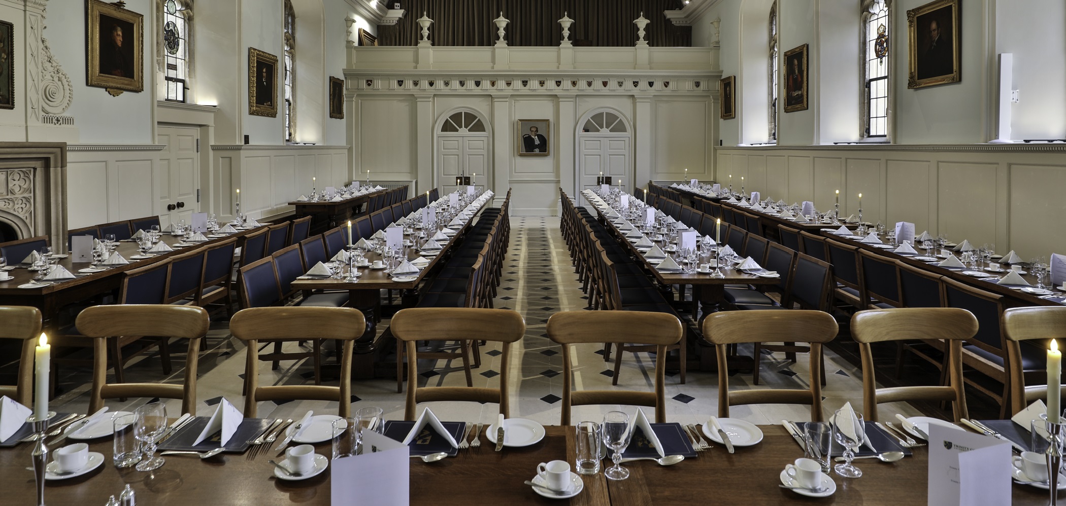 Dining & Staying at Trinity for Old Members | Trinity College Oxford